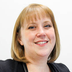 Robyn Curtis-Rice, FNP | Ivinson Memorial Hospital